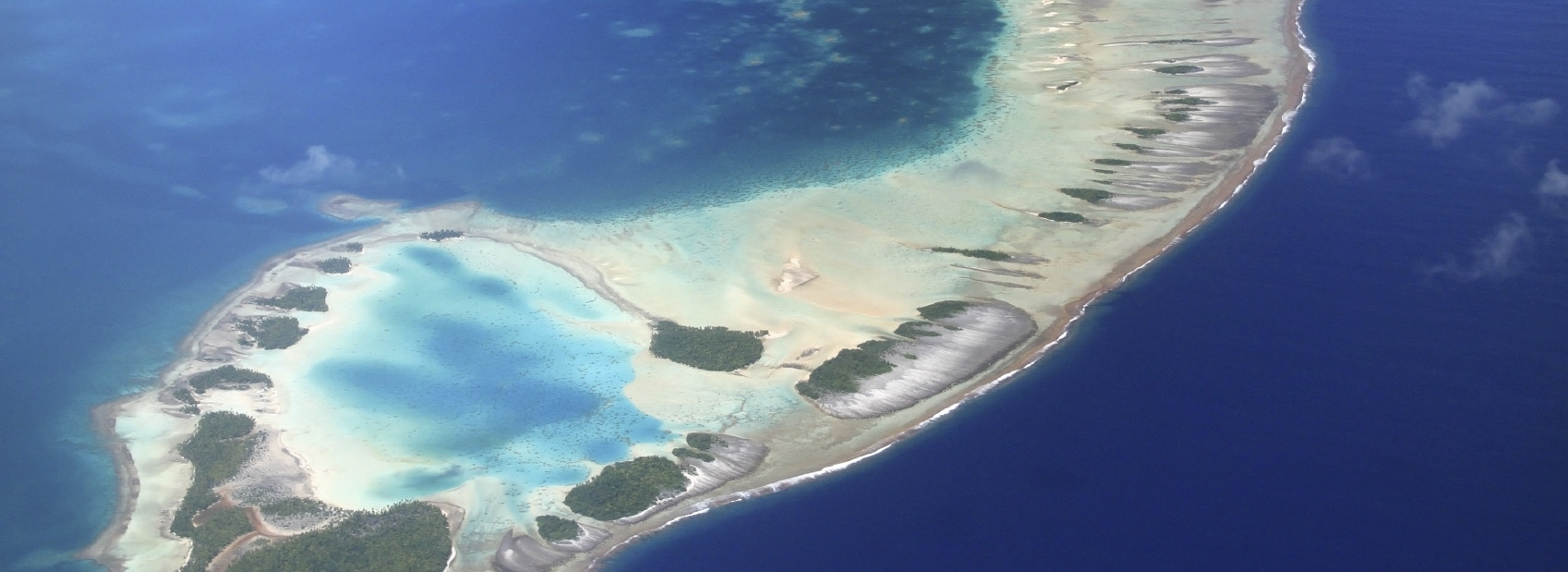 Diving the Tiputa Pass in Rangiroa | Original Diving Blog